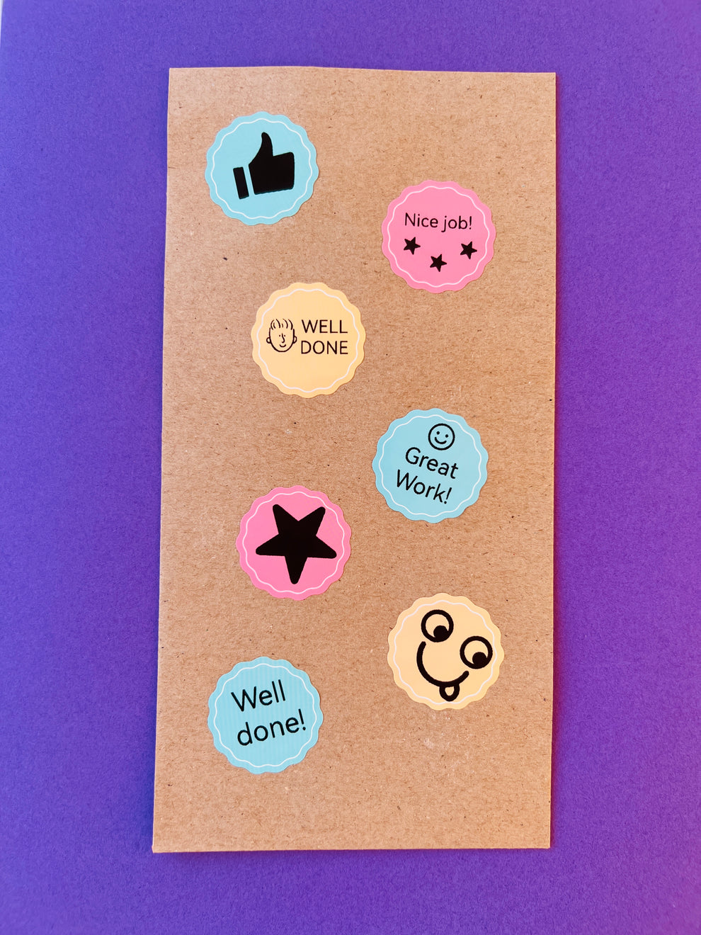 Small Coloured Wavy Labels - 34*34mm 200 per roll 🧁 – Labelly