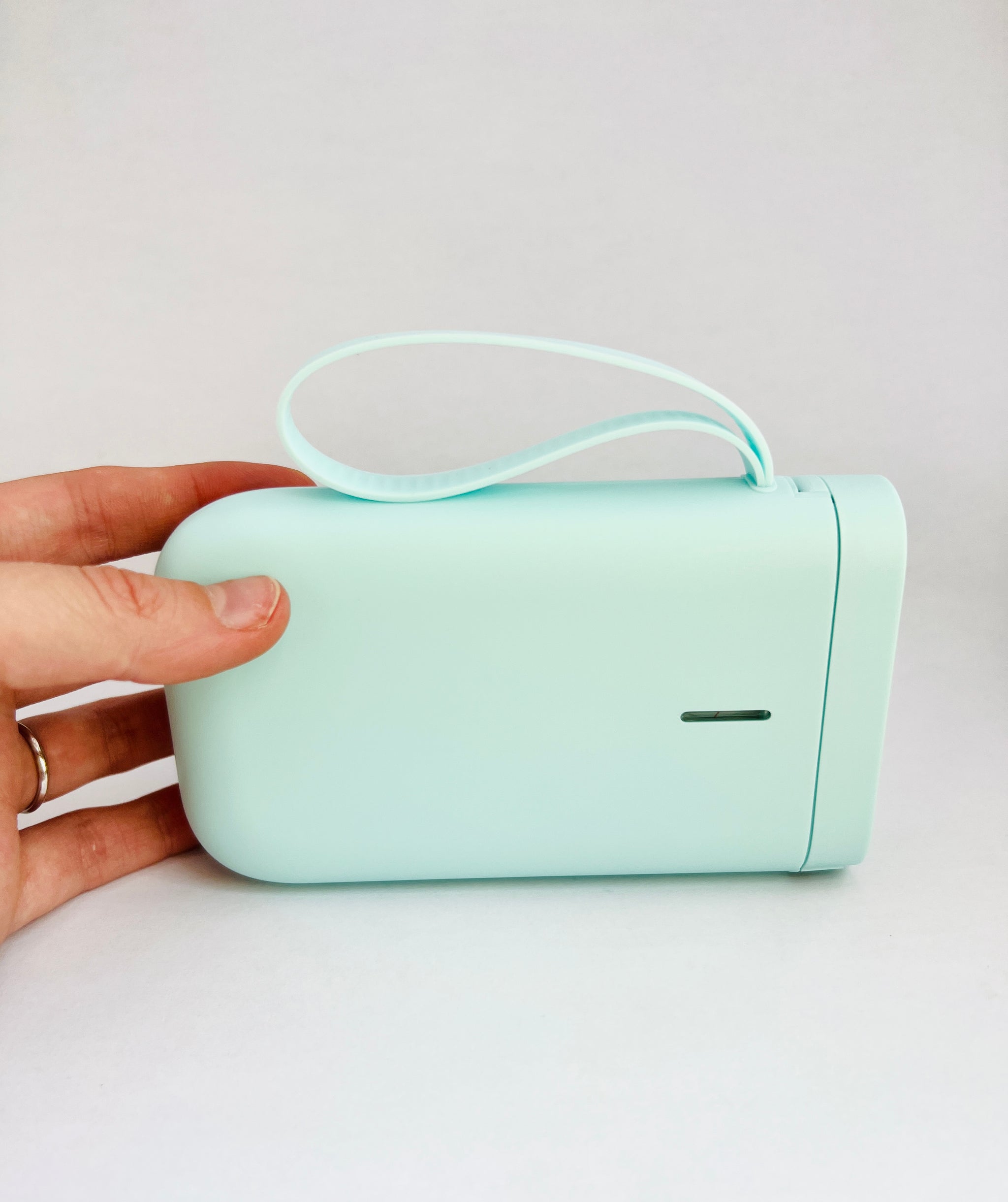 The Blue Mini-Labelly Machine + Free Roll of Labels