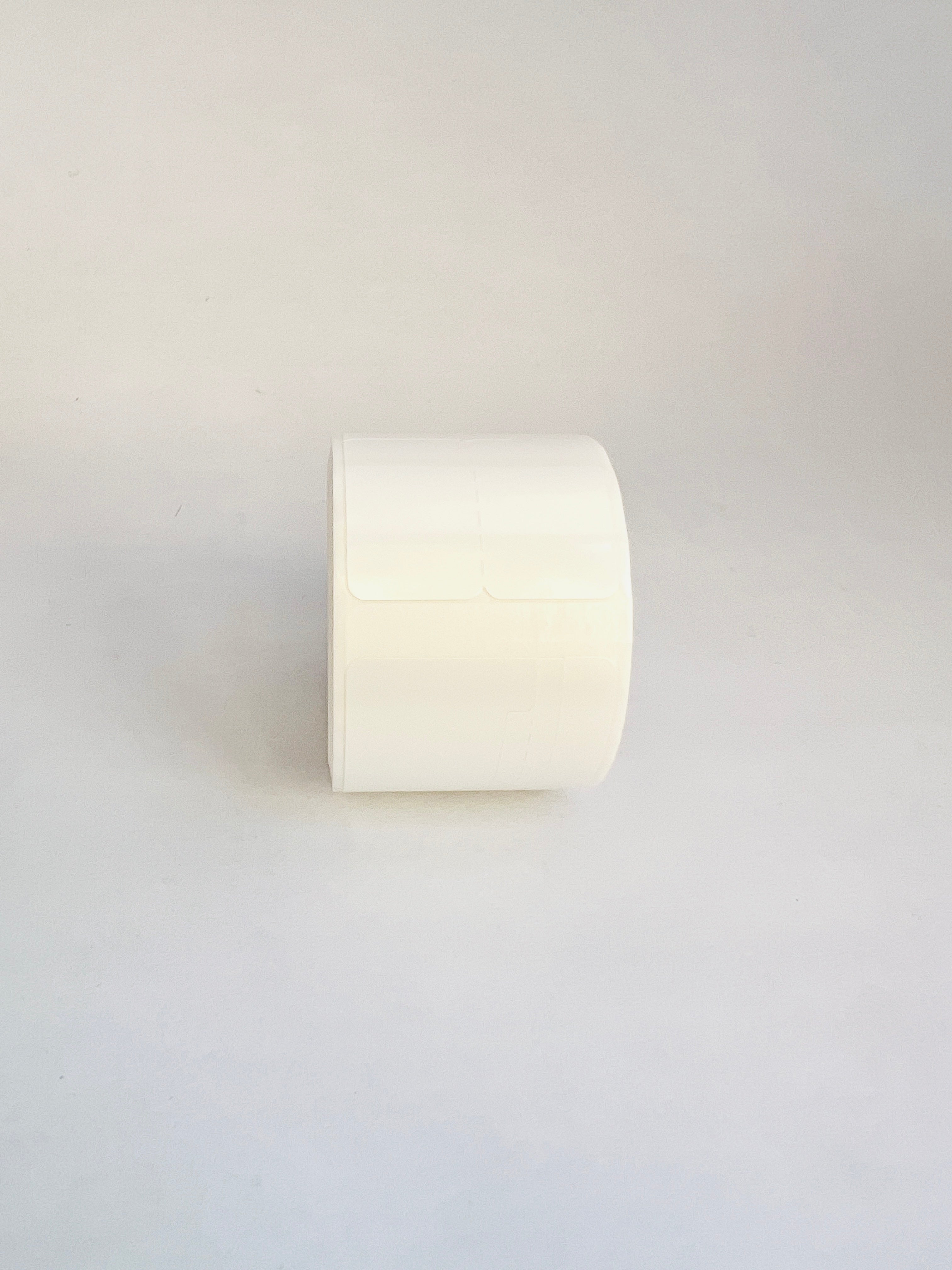 White Price Tags - 100 per roll 🏷️ – Labelly