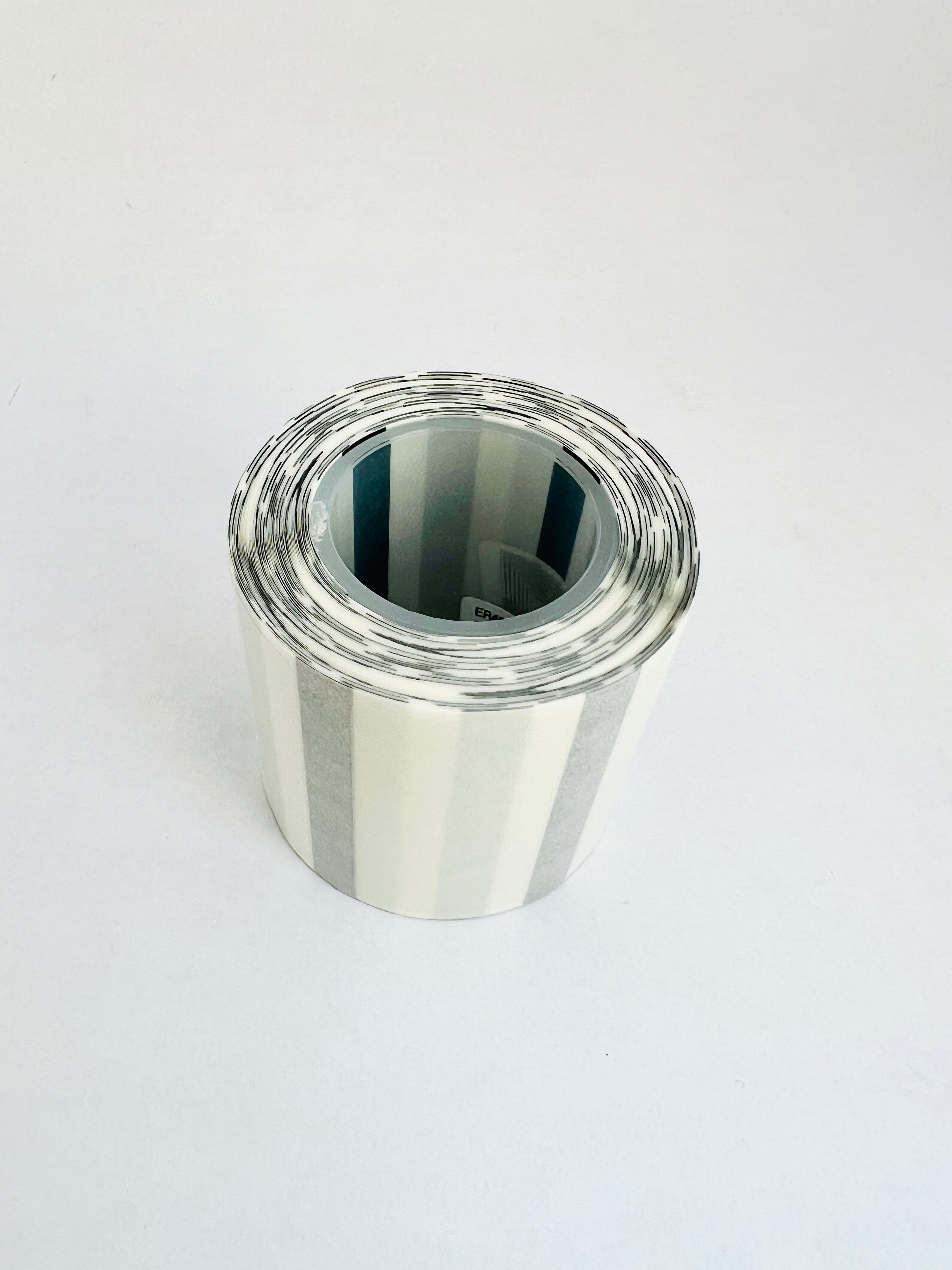 Large Transparent Round Labels - 150 per roll ⚬ – Labelly