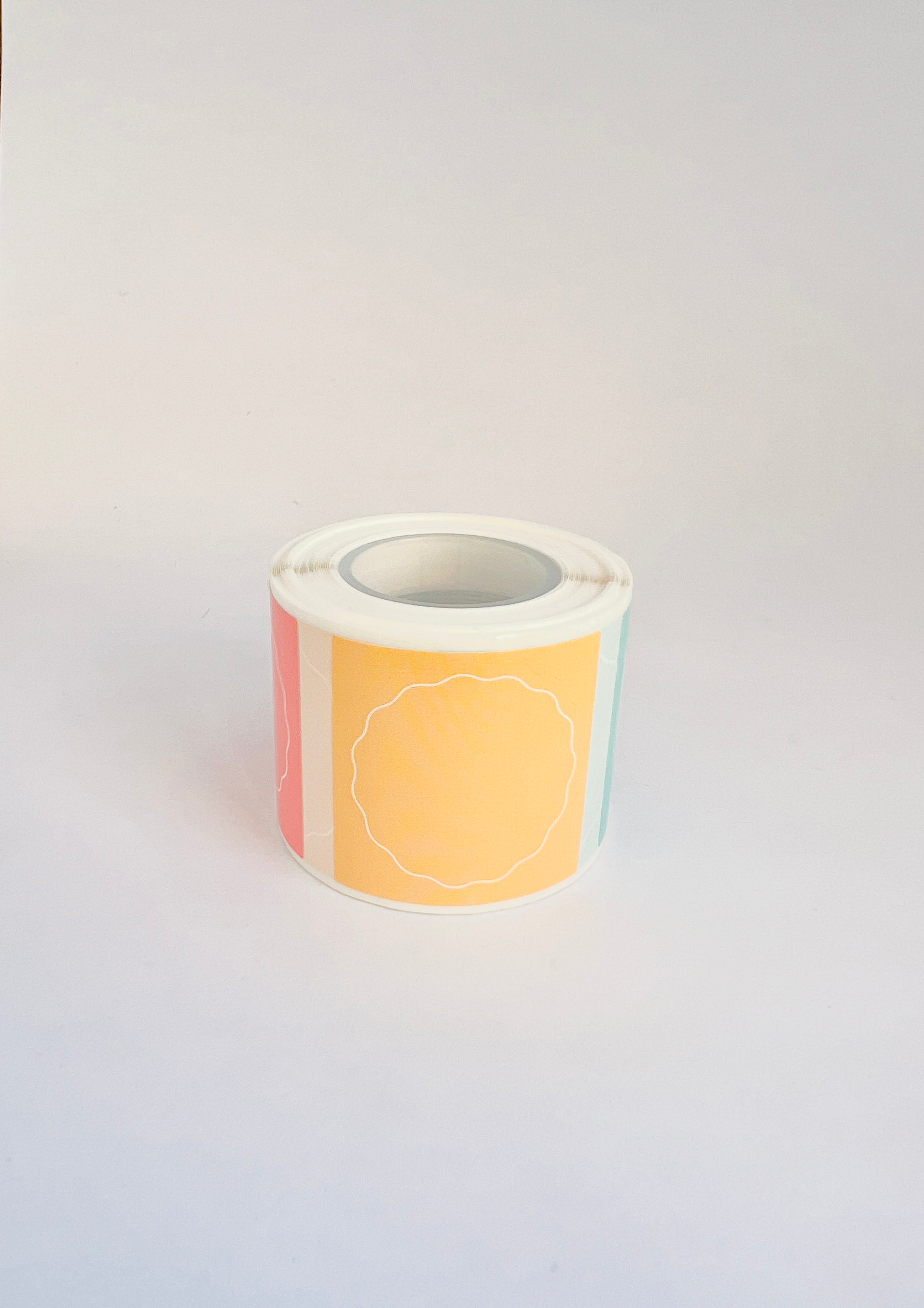 Small Coloured Wavy Labels - 200 per roll 🧁 – Labelly