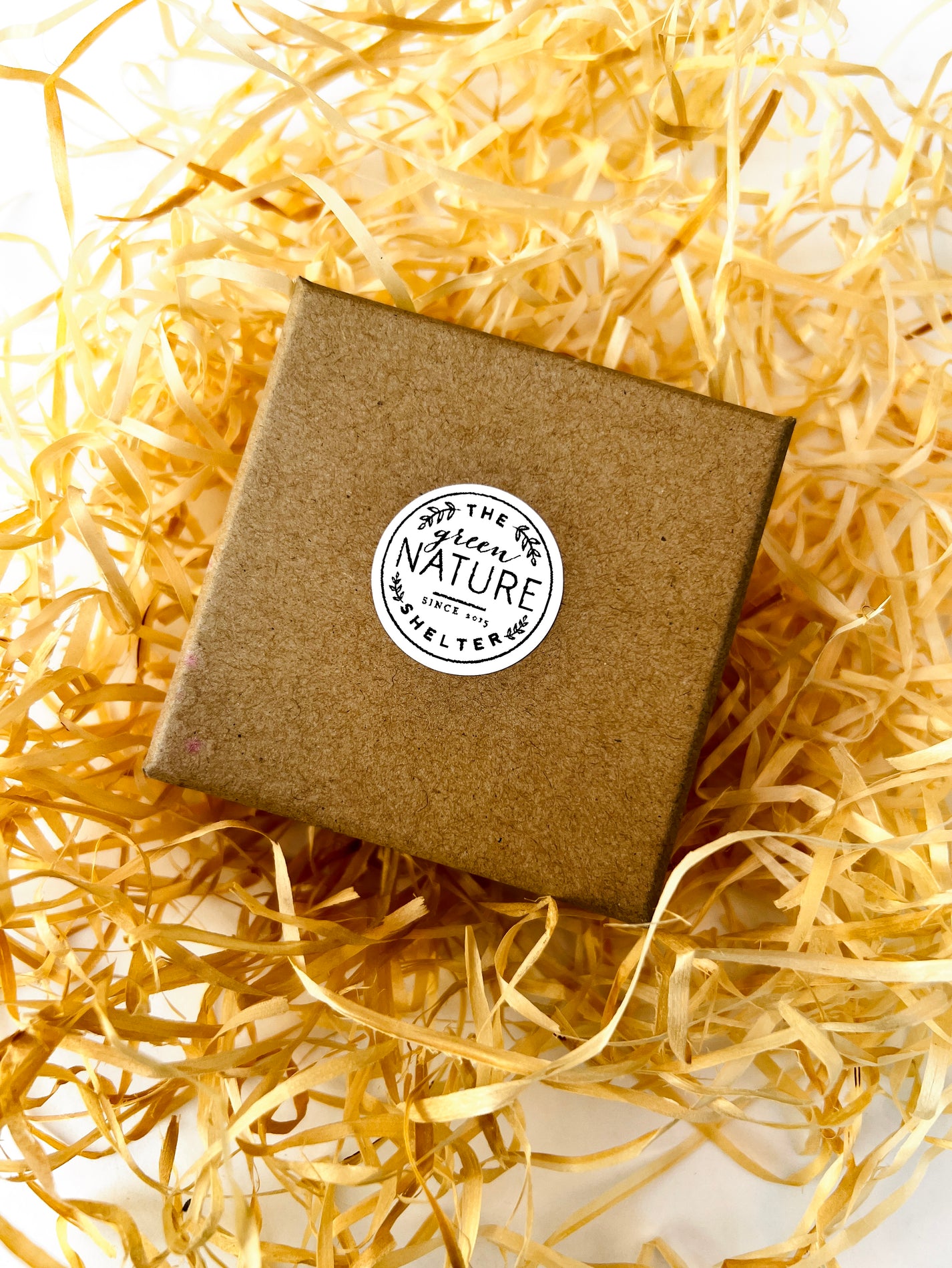 Small White Round Labels - 31*31 210 per roll ⚪️ – Labelly